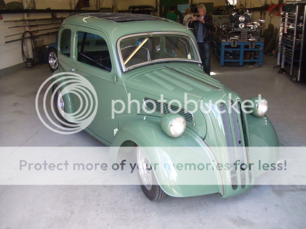 Geoff Cousins BBQ Pics