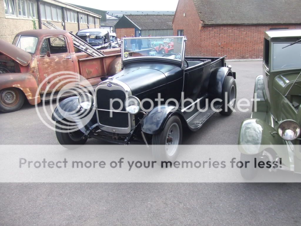 Geoff Cousins BBQ Pics