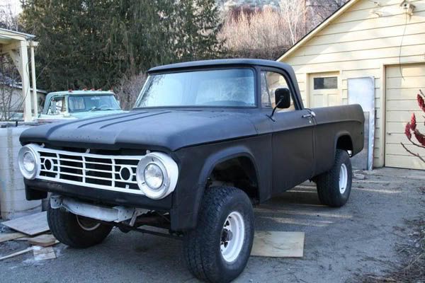 1967 Fargo sweptline W200 | Scale Builder's Guild